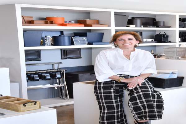 FOH'S Simone Mayer serves it up - HOTELSMag.com